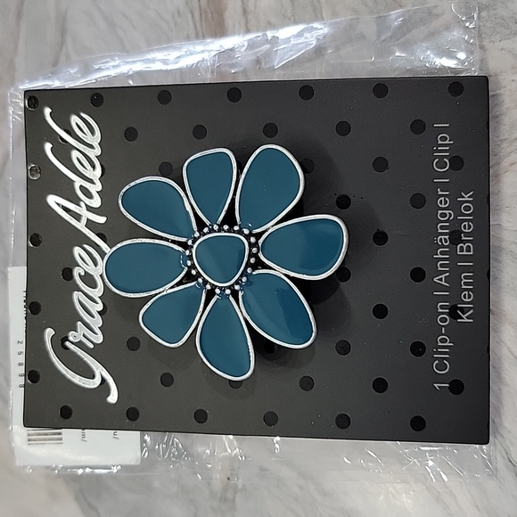 Grace Adele | Accessories | Grace Adele Medora Medallion Cliponocean | Poshmark